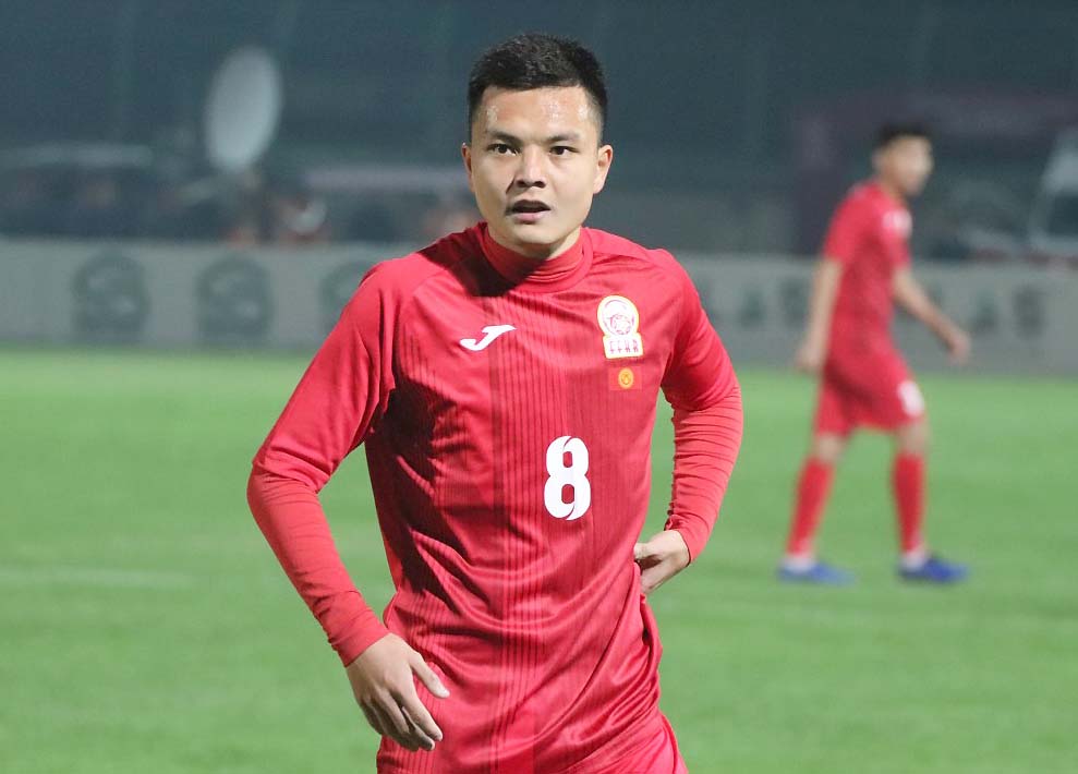 "Қайраттың" жартылай қорғаушысы командадан кеткелі жатыр - Басты Спорт ...